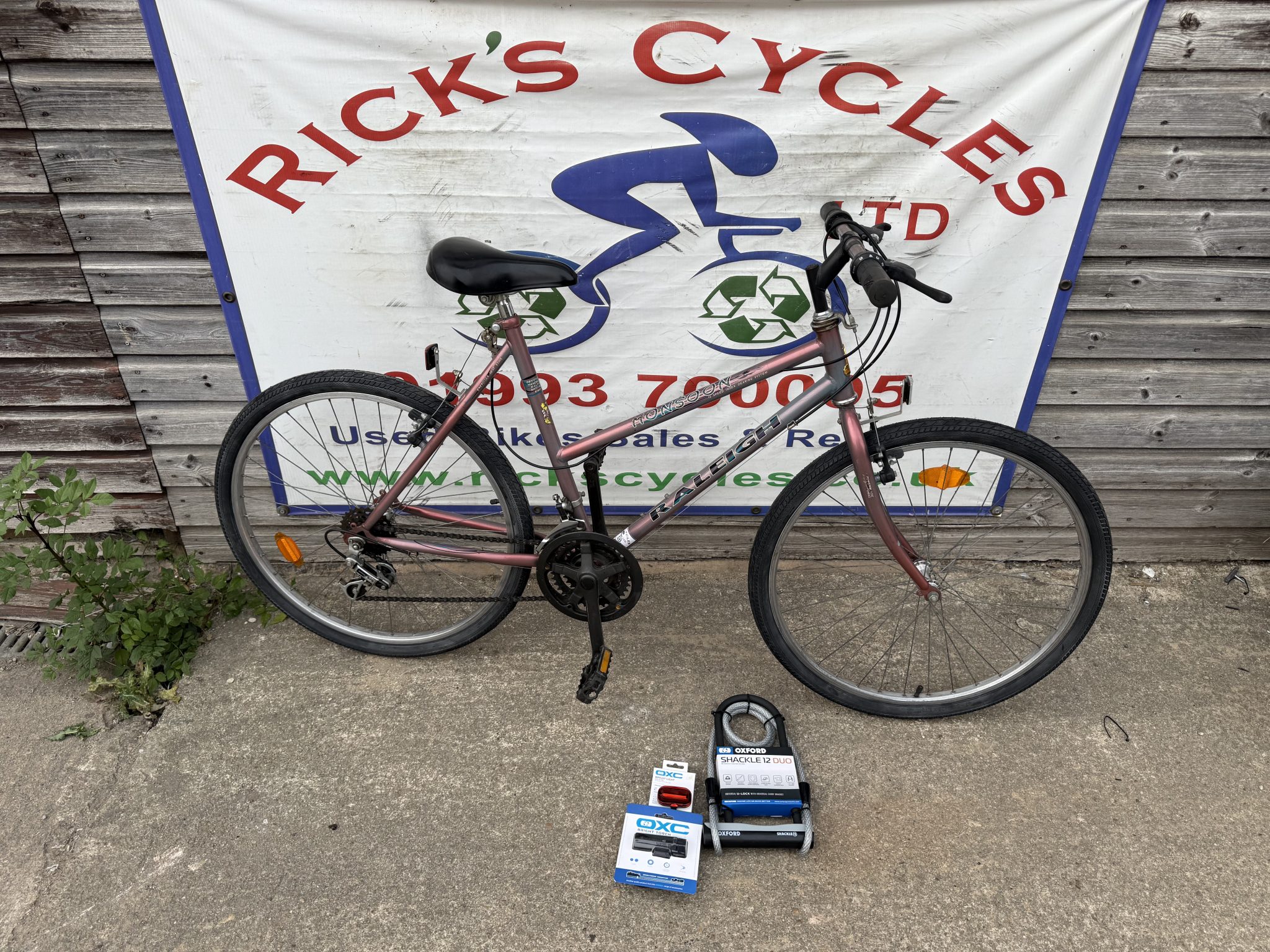 Raleigh Monsoon 20” Frame Ladies Bike. £110. Idea student Bike – Rick's ...