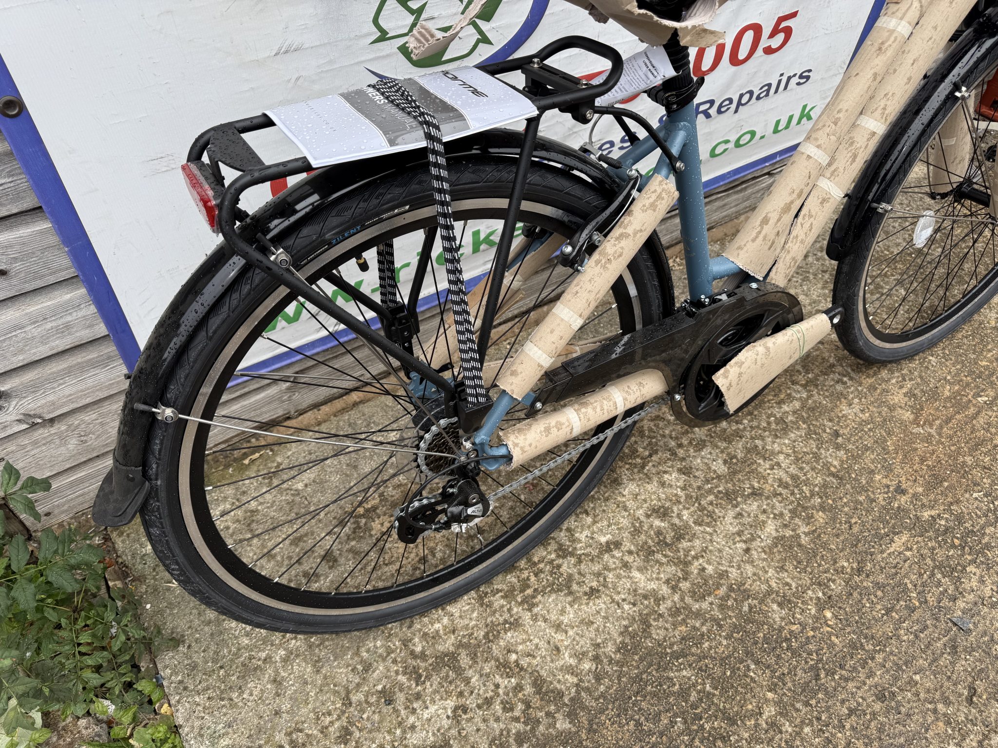 Forme Middleton 17” Frame Fully Loaded Ladies Hybrid. (No14) £300. Rrp £540 – Rick's Cycles