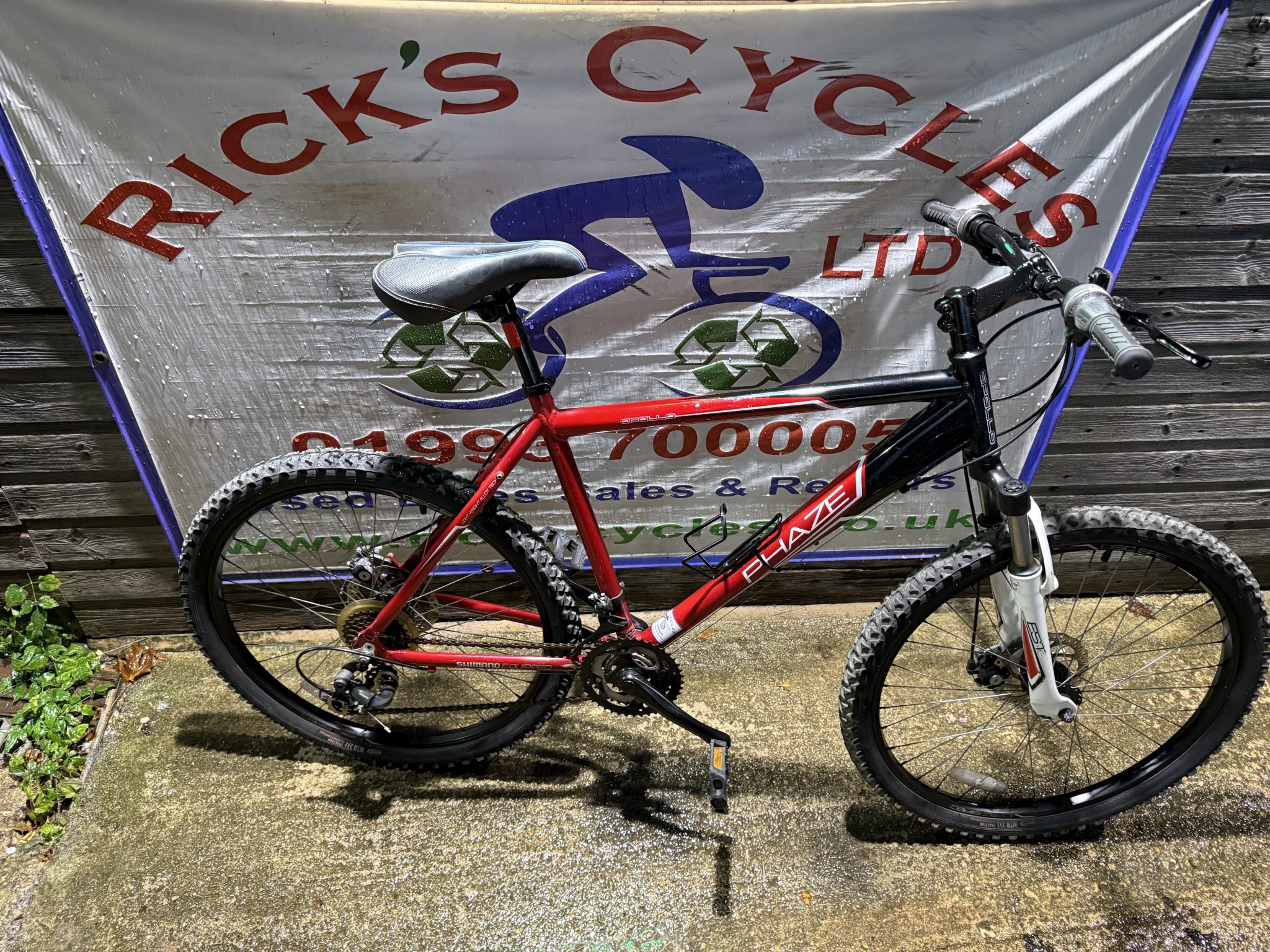 Apollo Phaze 20” Frame Mountain Bike. £100. Serviced – Rick's Cycles