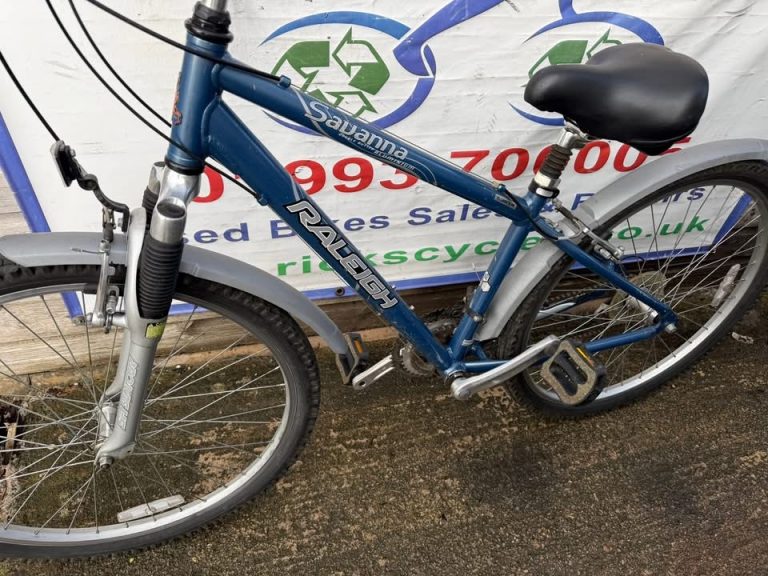 Raleigh Savanna 15” Frame Mountain Bike. £75. – Rick's Cycles