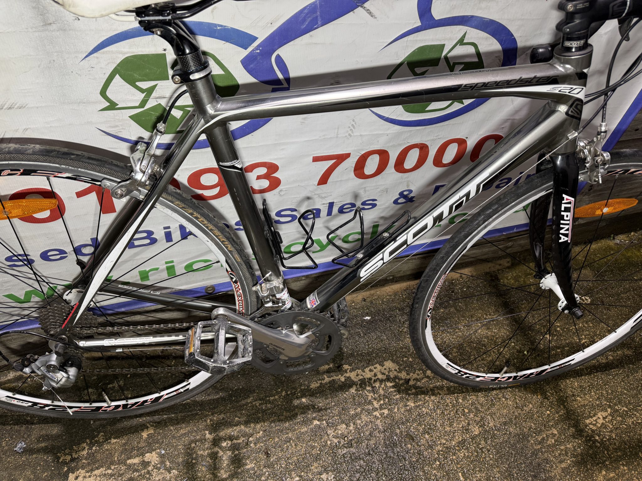 Scott Speedster S20 21.5” Frame Road Bike. £195. Light 7005 alloy ...